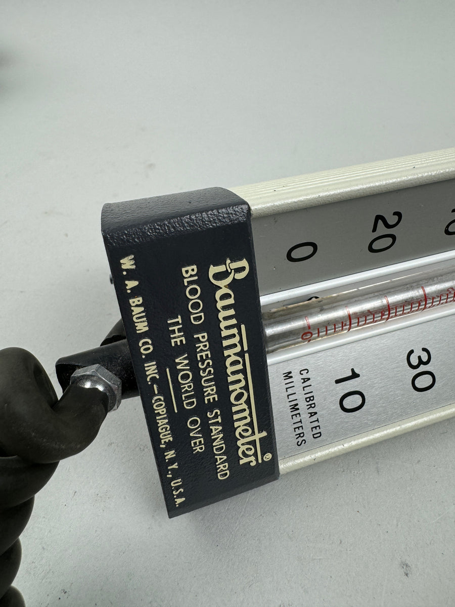 Blood Pressure Cuff Baumanometer Calibrated V-lok Cuff. – Puma Export, Inc.
